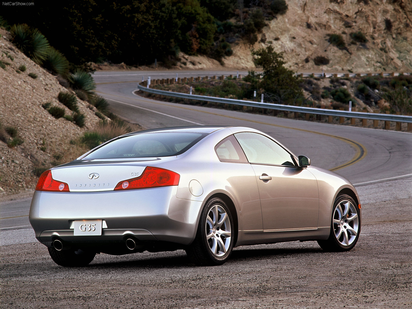 My perfect Infiniti G35. 3DTuning - probably the best car configurator!