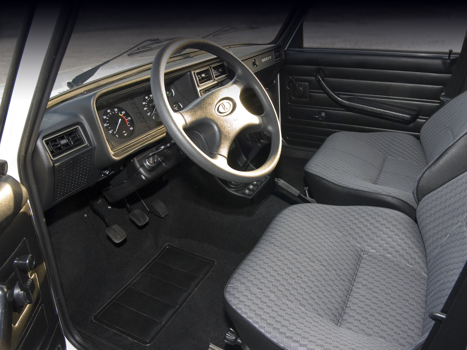 My perfect Lada 2107. 3DTuning - probably the best car configurator!