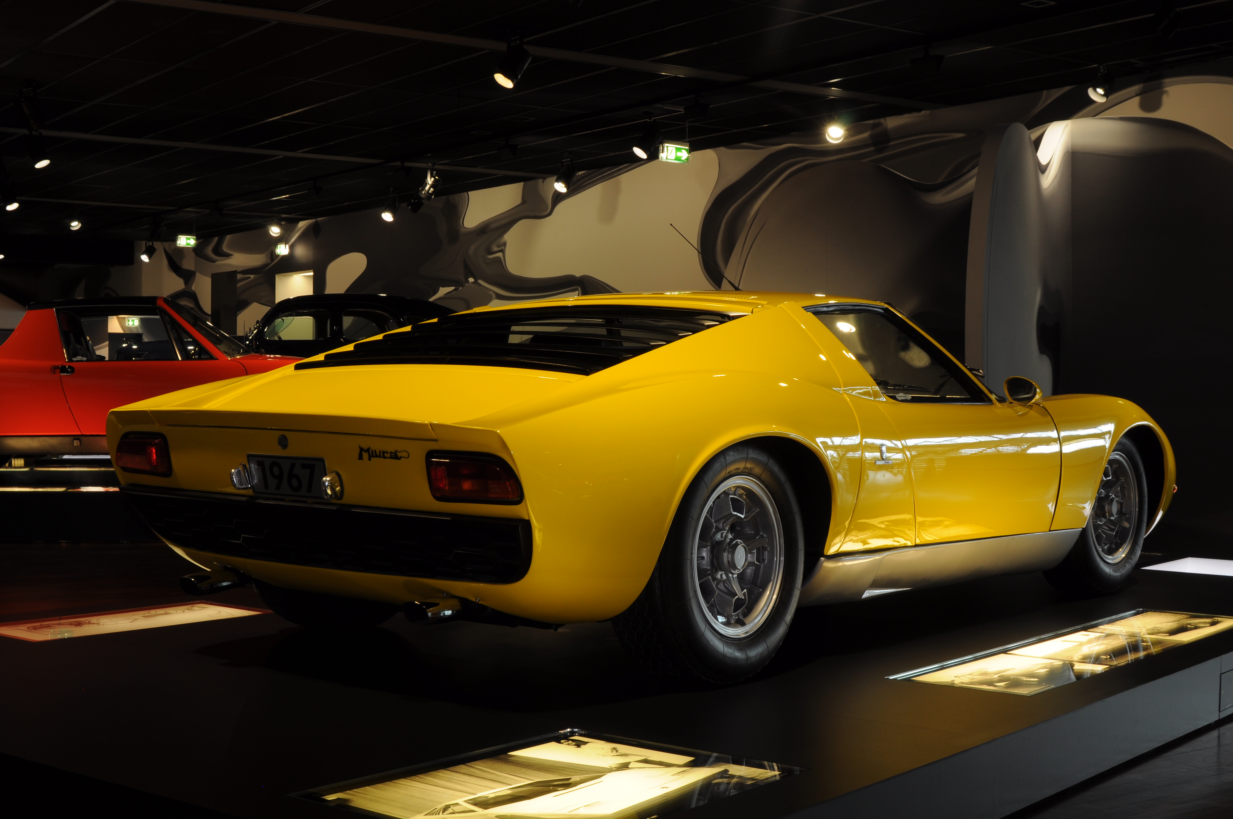 My perfect Lamborghini Miura. 3DTuning - probably the best car ...