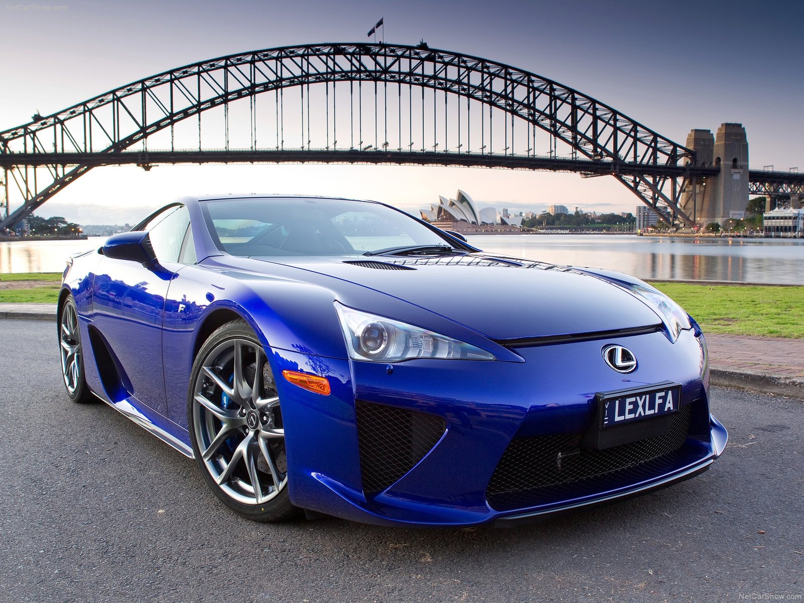 My perfect Lexus LFA. 3DTuning - probably the best car configurator!