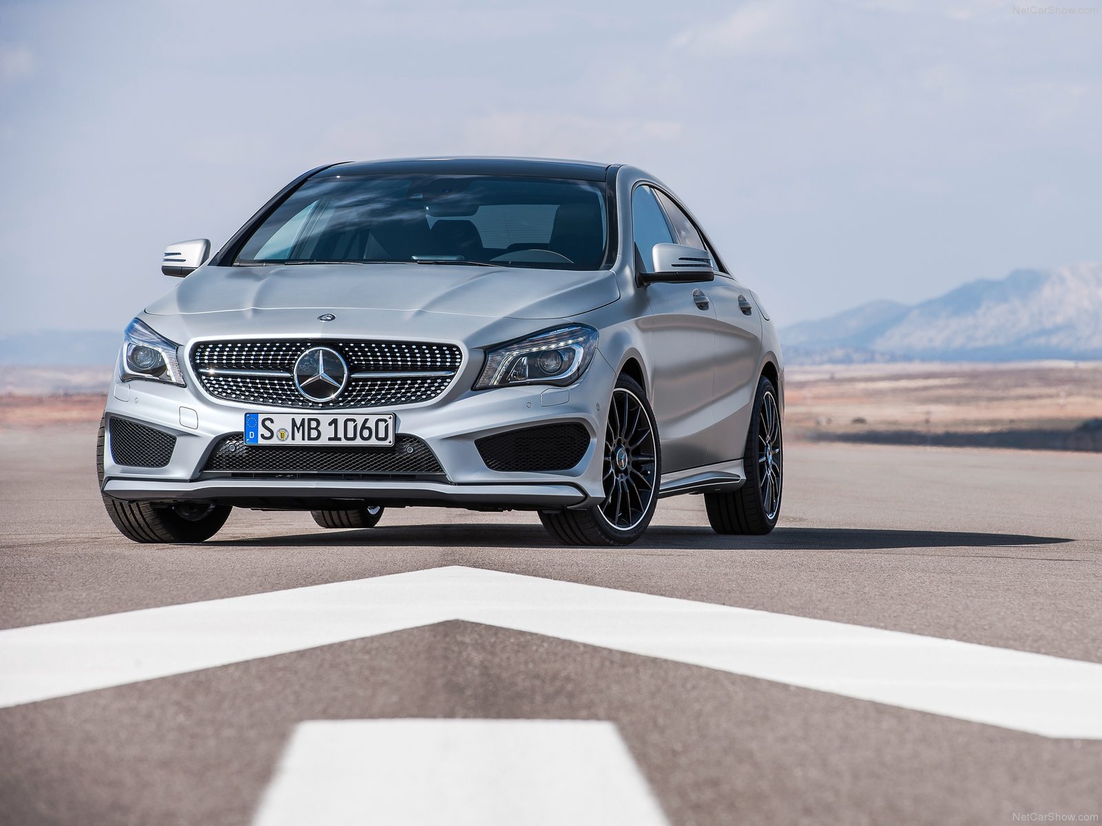 My perfect Mercedes CLS class. 3DTuning - probably the best car ...