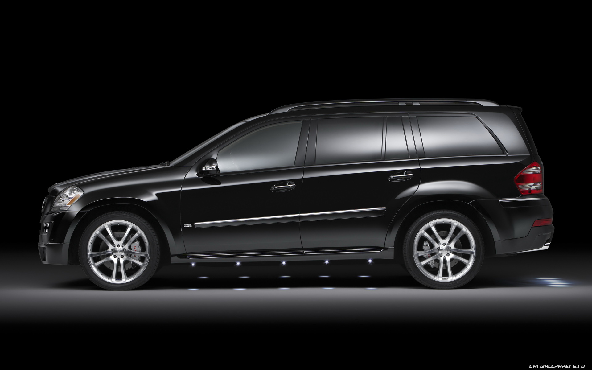 My perfect Mercedes GL class. 3DTuning - probably the best car ...