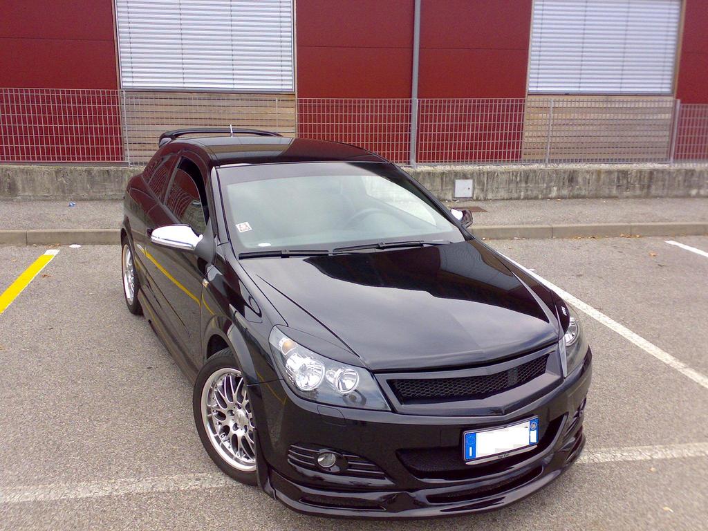 My perfect Opel Astra. 3DTuning - probably the best car configurator!