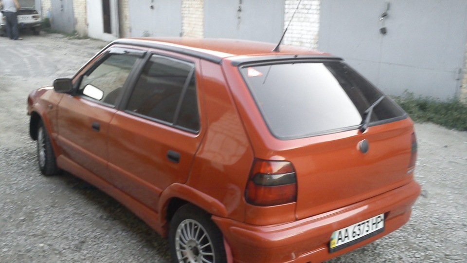 My perfect Skoda Felicia. 3DTuning - probably the best car configurator!