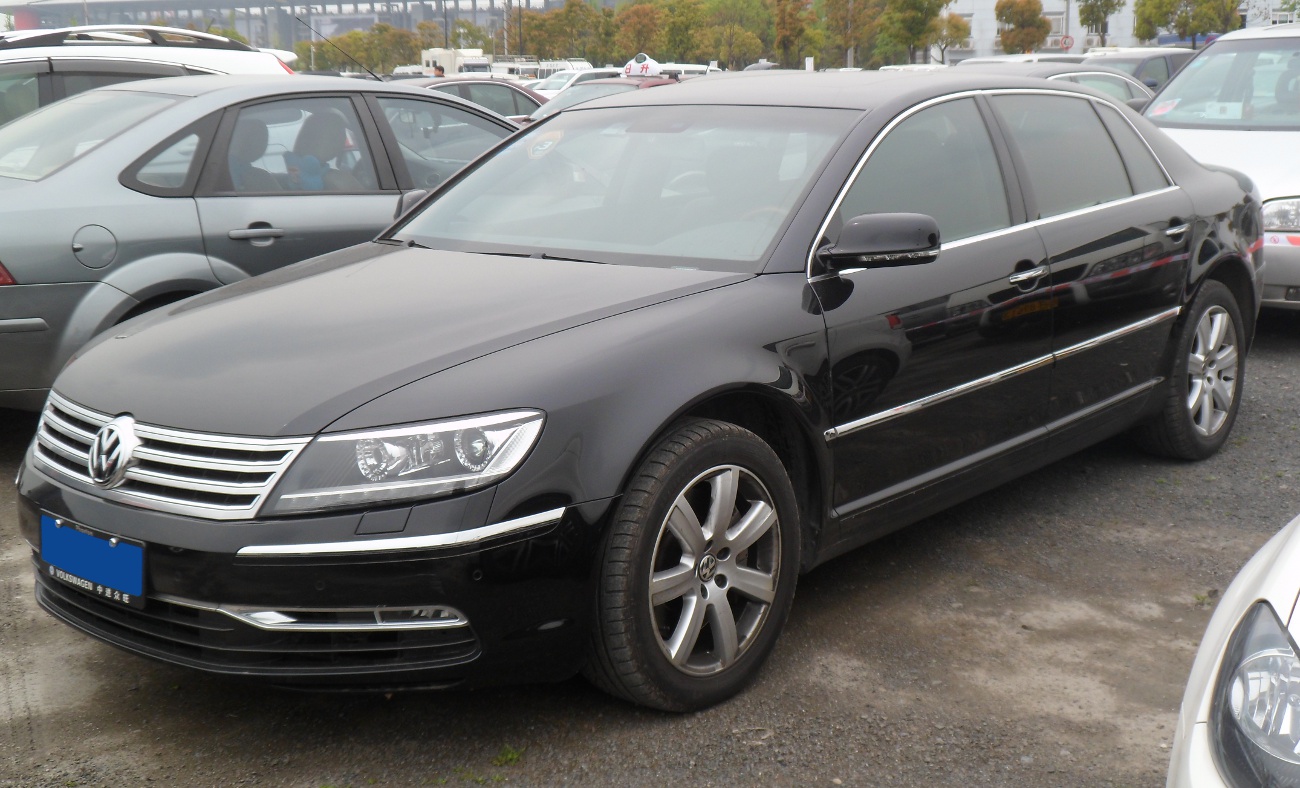 My perfect Volkswagen Phaeton. 3DTuning - probably the best car ...